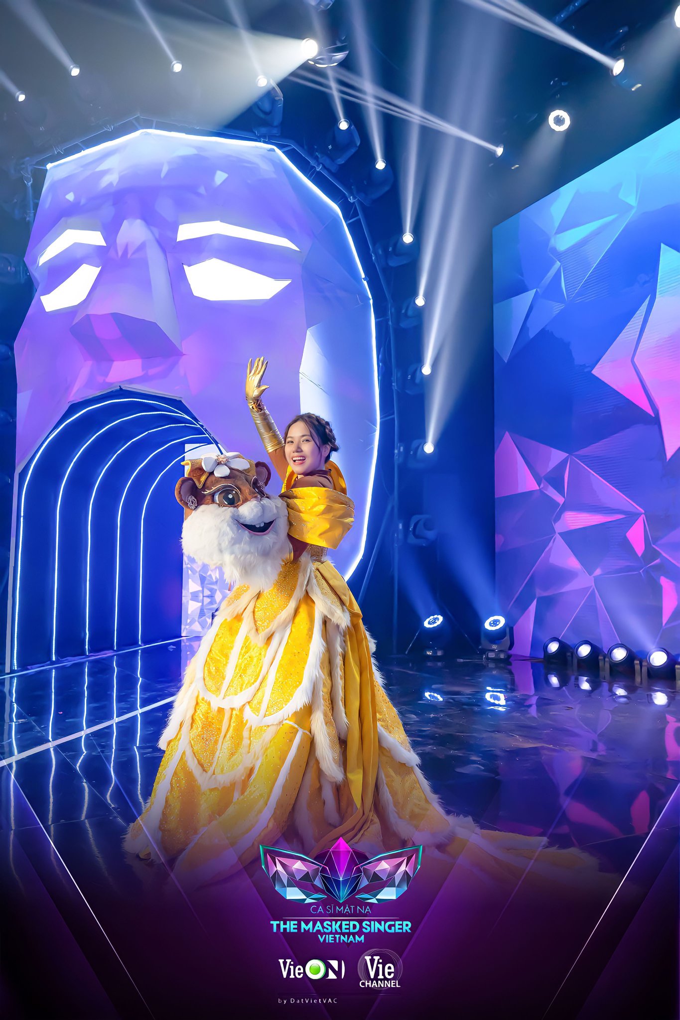 Thùy Chi lên tiếng sau khi lộ diện tại The Masked Singer Vietnam