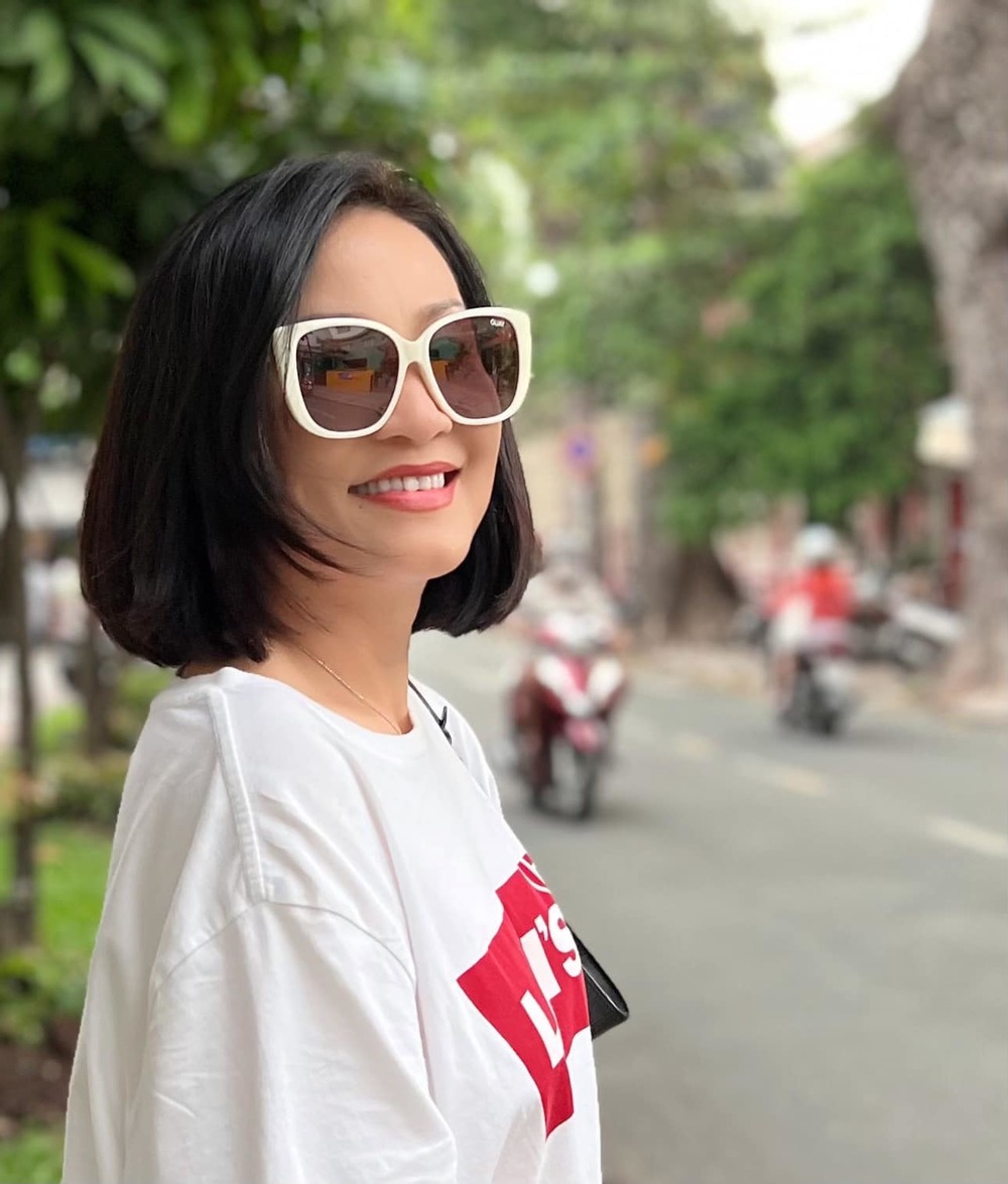 Hồng Đào nói thẳng về Quang Minh, tiết lộ cuộc sống sau ly hôn gây chú ý