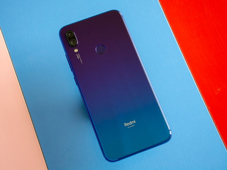 Vừa mới tách khỏi Xiaomi, Redmi đã đạt cột mốc "khủng"!