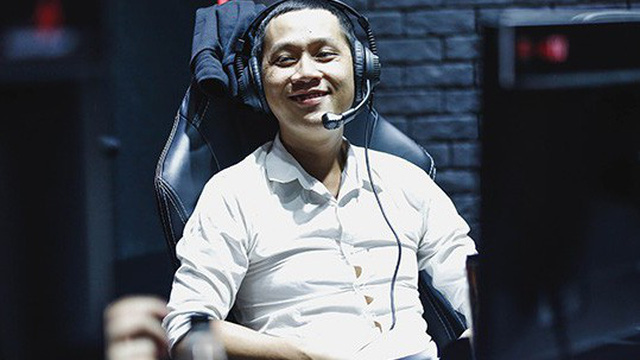 Vừa lên được rank Thách Đấu, Thầy giáo Ba đã bị cả cộng đồng mạng cà ...