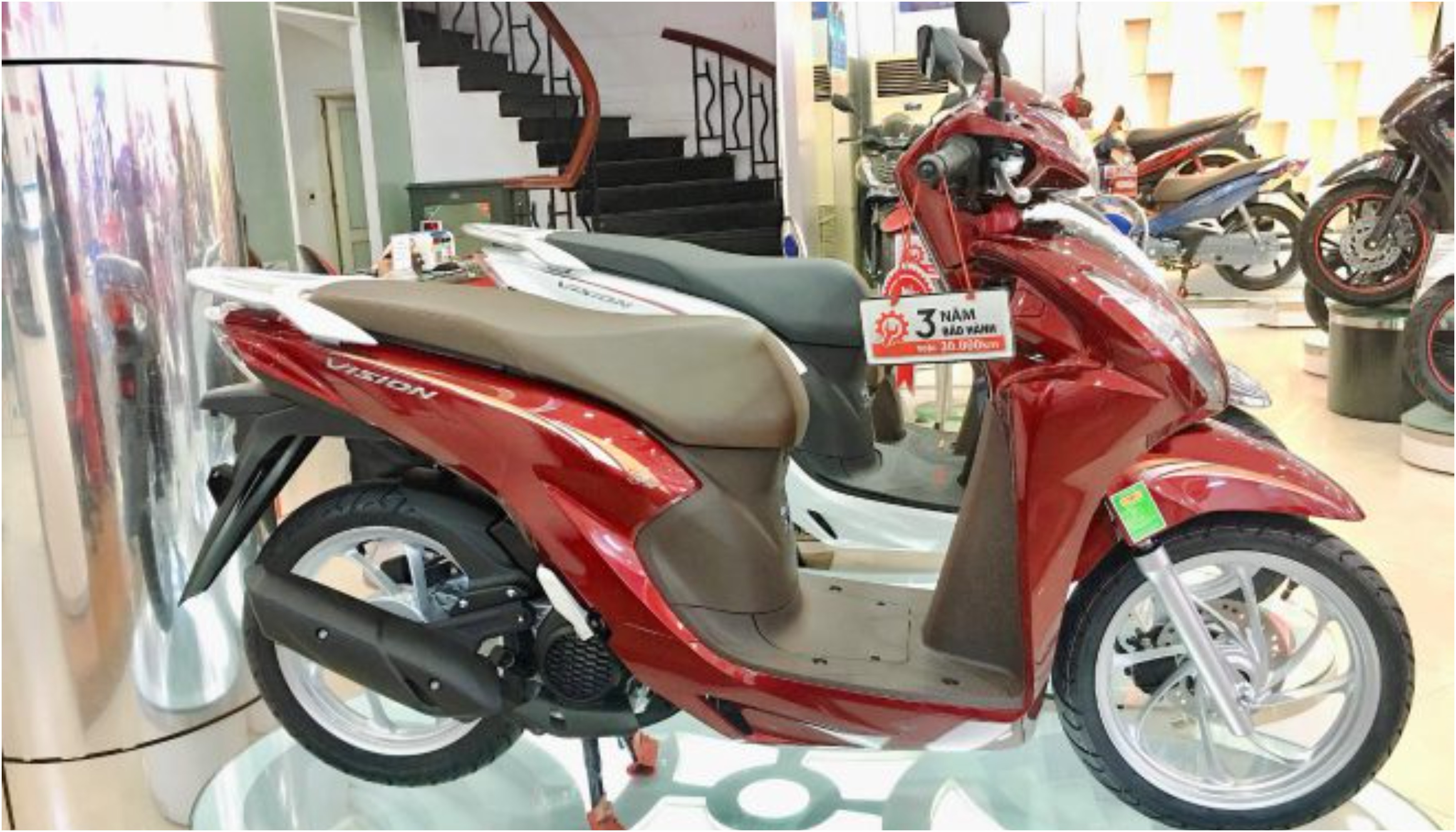 Honda Vision 2021 về đại lý, liệu đây có là thời điểm thích hợp để ...