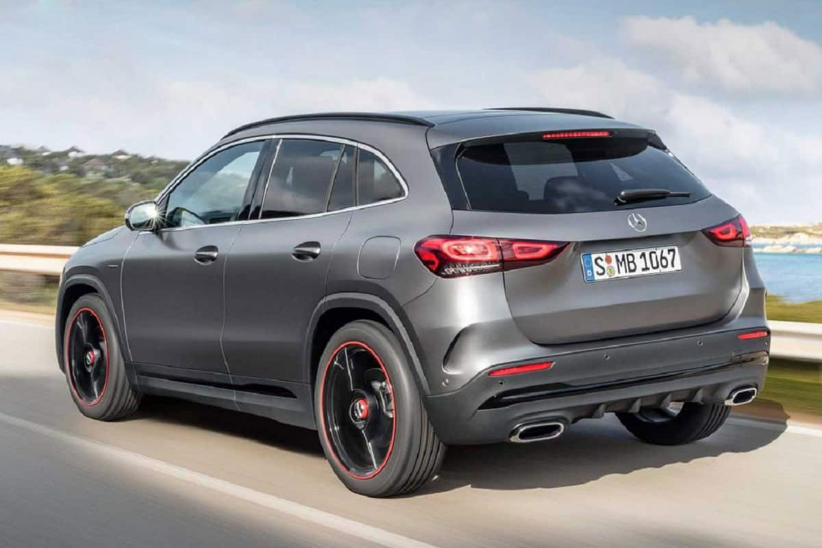 Các chi tiết về biến thể và động cơ của Mercedes-Benz GLA 2021