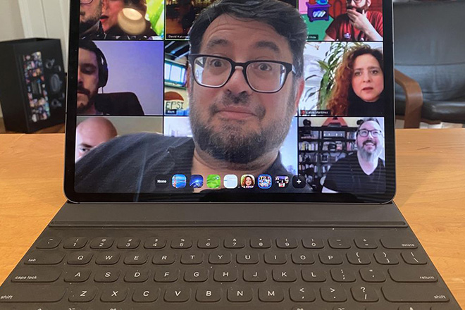 Ứng dụng Zoom sử dụng camera iPad theo diện 'đặc quyền'