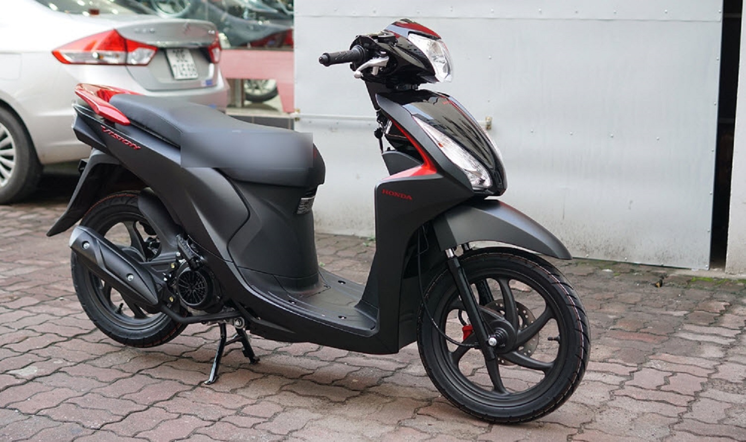 Khách Việt ngỡ ngàng trước giá bán mới nhất của Honda Vision 2021 tại ...