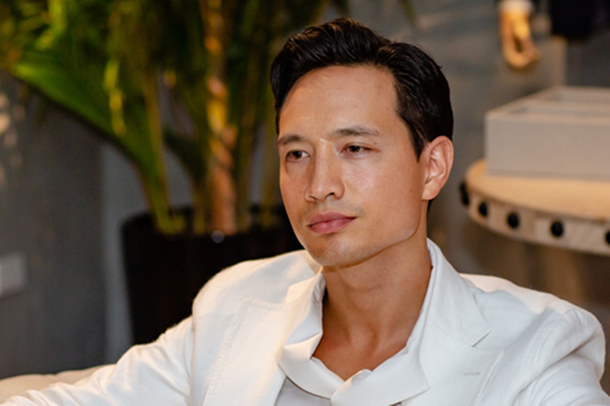 Kim Lý đau đớn khi nhận tin người thân qua đời mà không thể về nước ...