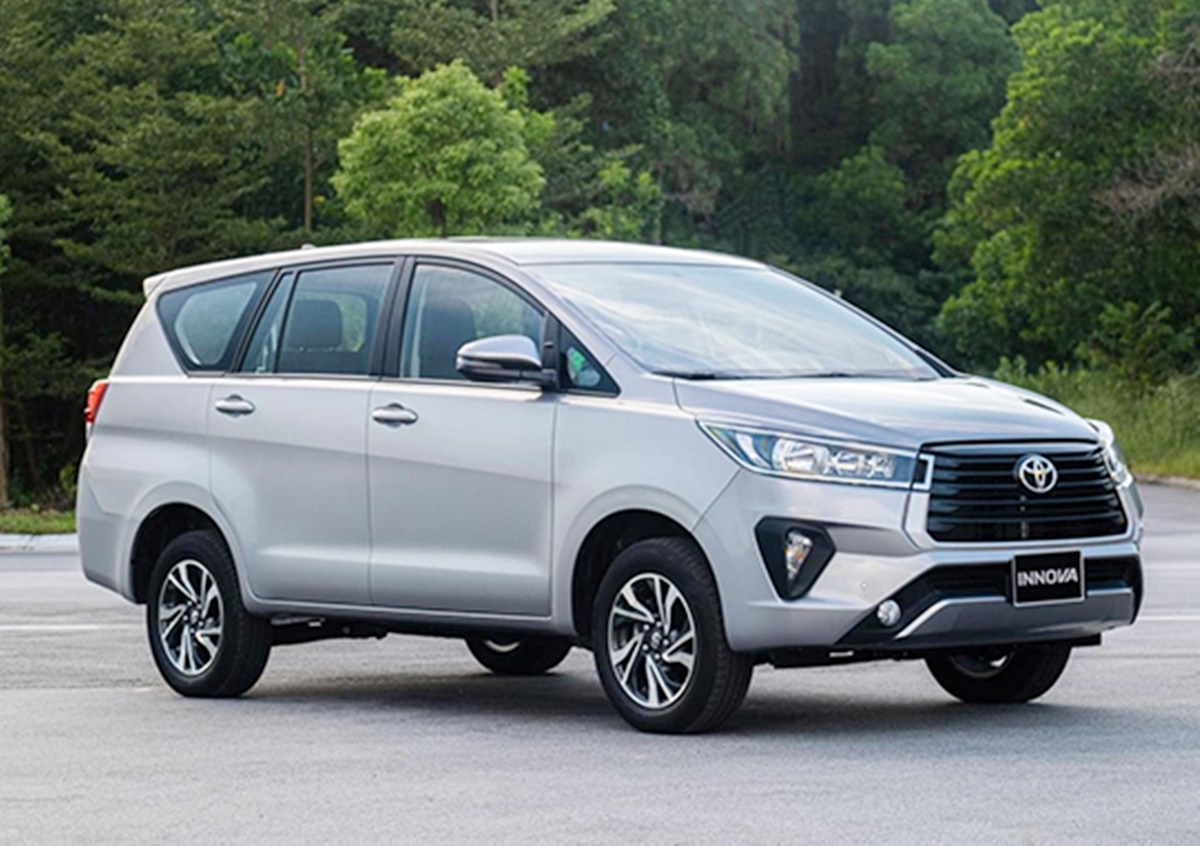 Giá xe Toyota Innova 2021 lao dốc kỷ lục tại đại lý, cơ hội 'hốt' xe ...