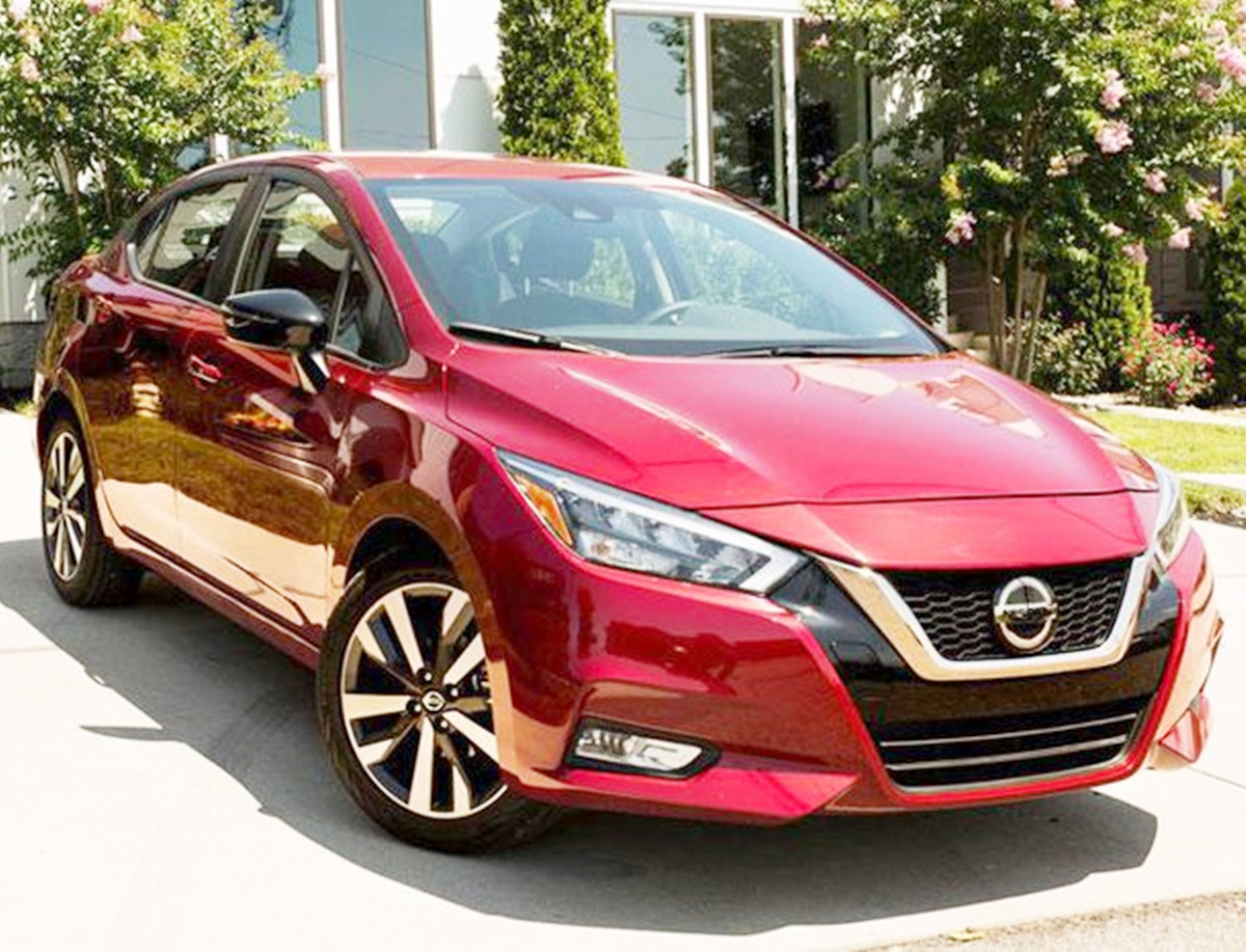 Toyota Corolla Altis 2022 'thất sủng' vì đối thủ giá 341 triệu với ...