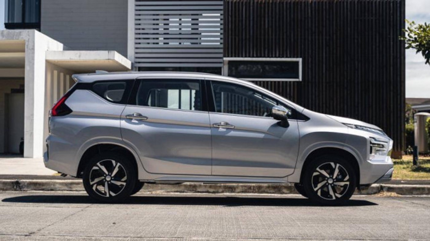 Mitsubishi Xpander 2022 chính thức mở cọc với giá 453 triệu, tăng trang ...