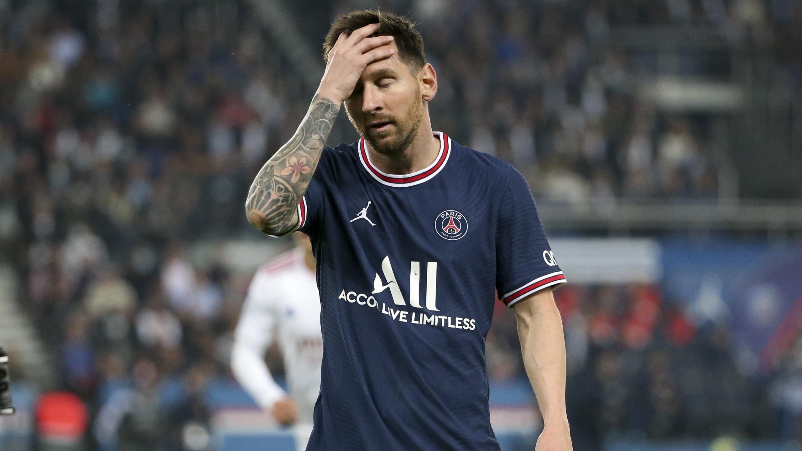 Messi không có tên trong danh sách đề cử của Ligue 1