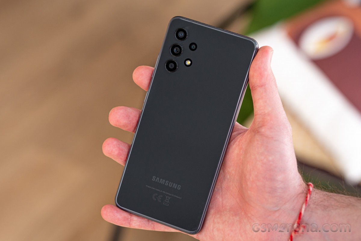Giá Galaxy A32 tháng 8/2022 rẻ bằng 1/3 iPhone 12, bộ 4 camera ‘ngon ...
