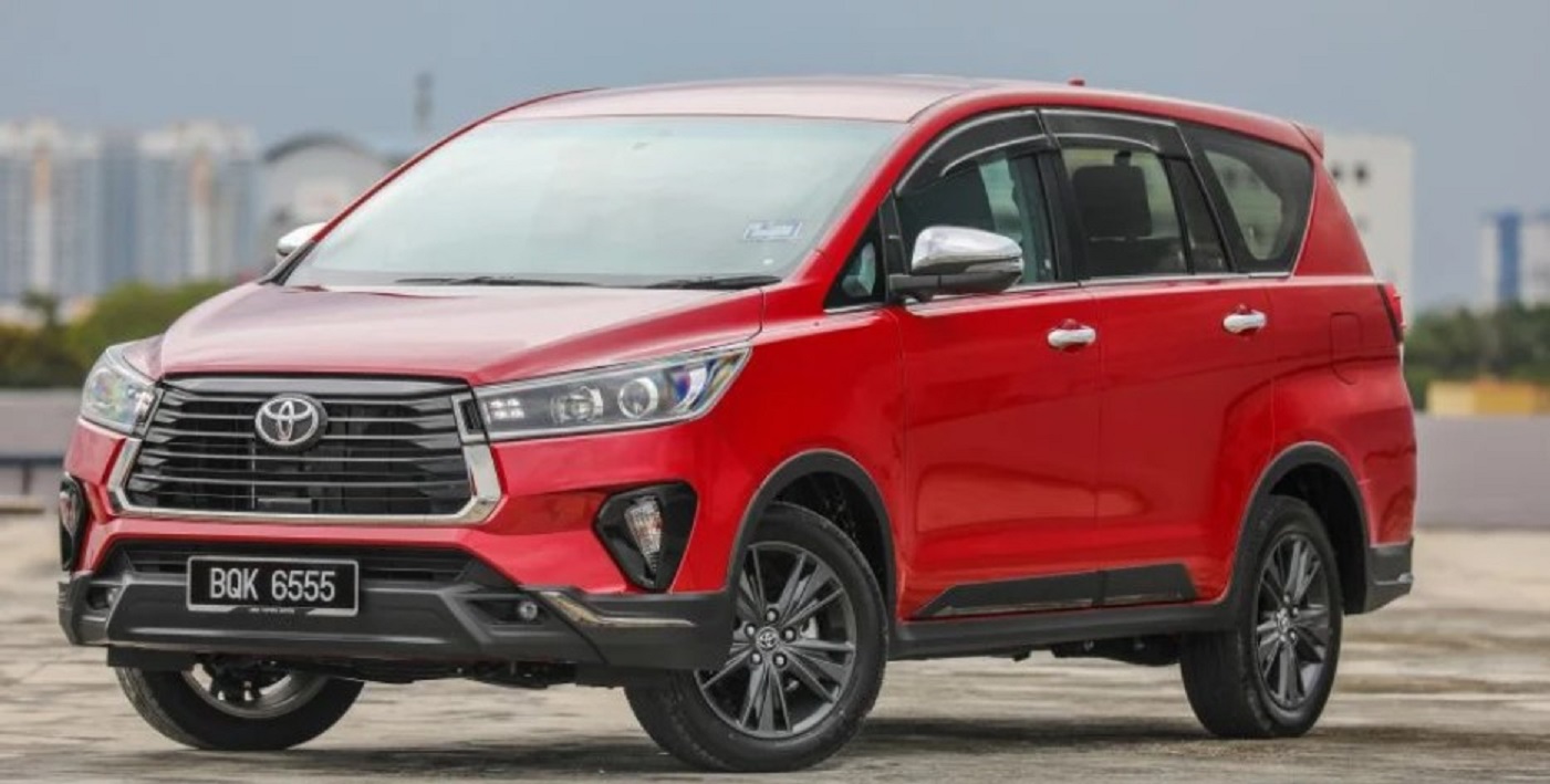 Toyota Innova 2022 có nhiều nâng cấp ấn tượng, giá bán hứa hẹn làm khó Mitsubishi Xpander