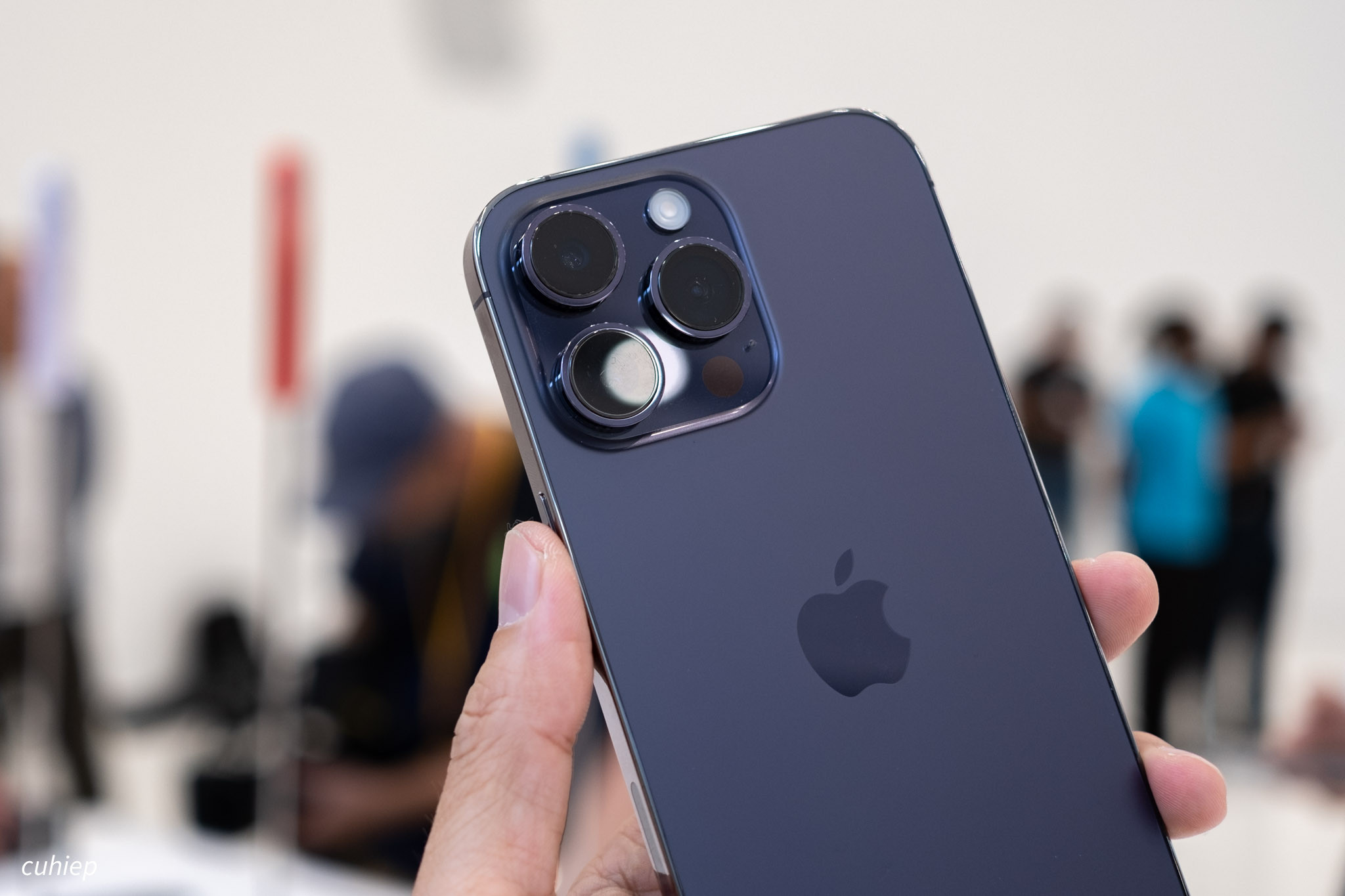 iPhone 15 Pro Max có thể đổi tên thành iPhone 15 Ultra vào năm sau