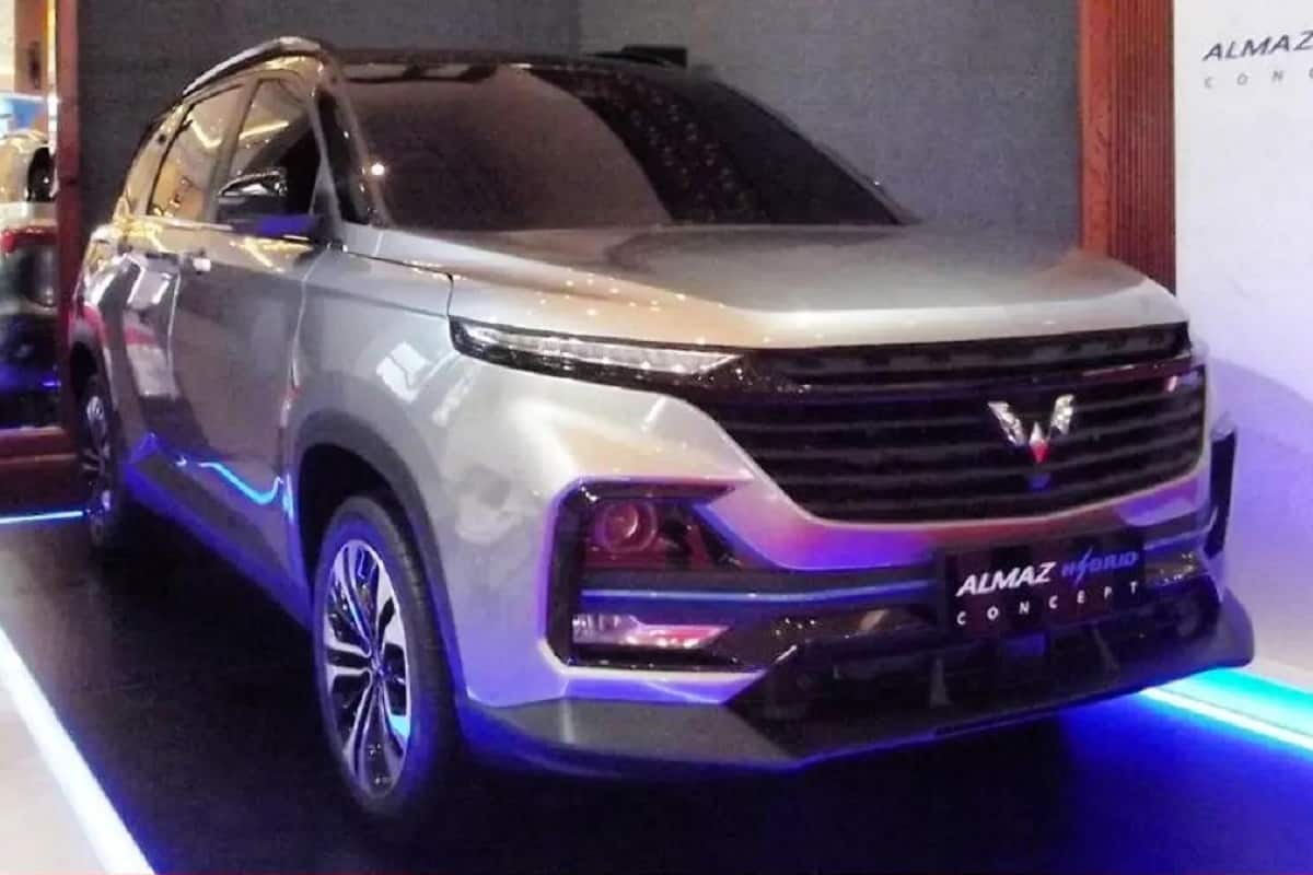Wuling Almaz 2023 ‘chào sân’: Thiết kế đẹp mắt, nhiều trang bị ấn tượng