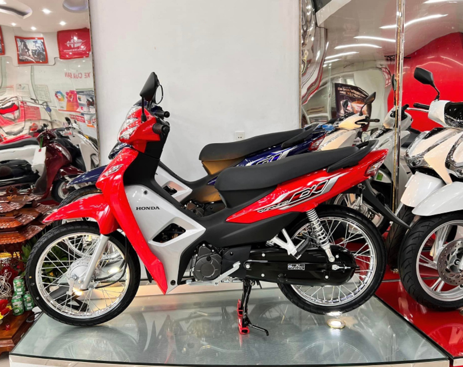 Giá xe Honda Wave Alpha 2023 tiếp tục tăng mạnh khiến khách Việt ngán ngẩm
