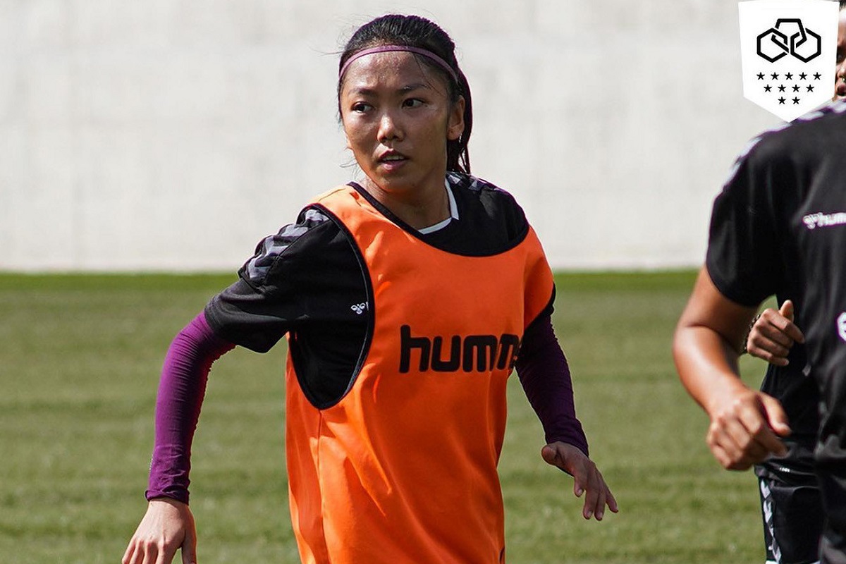 Tiếp bước Quang Hải, Huỳnh Như góp công lớn vào trận hòa của Lank FC