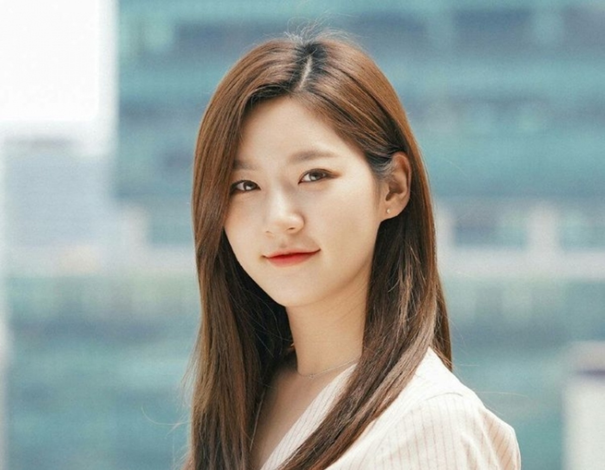 Netizen Hàn Quốc bóc mẽ một điều về nữ diễn viên Kim Sae Ron