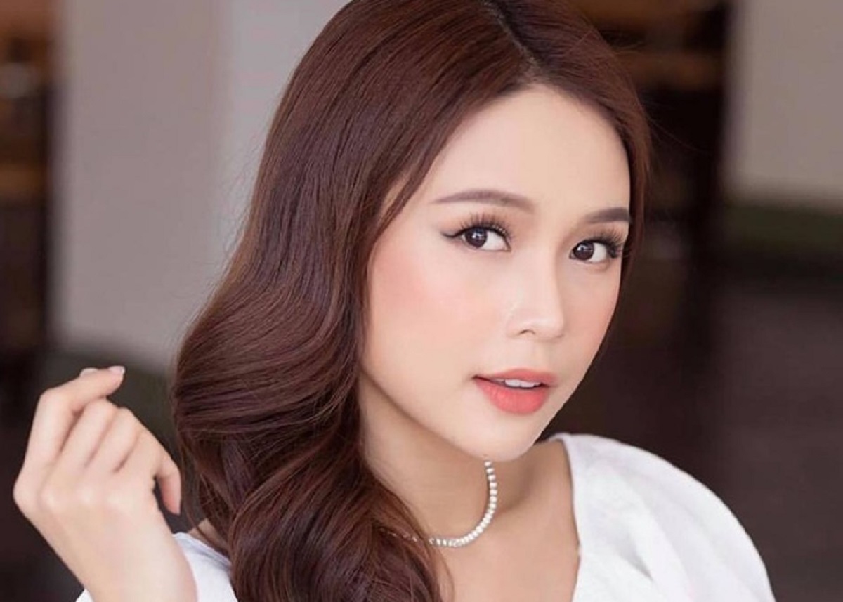 Vừa được cầu hôn, Sam đã để lộ kế hoạch sinh con khiến dân tình bất ngờ