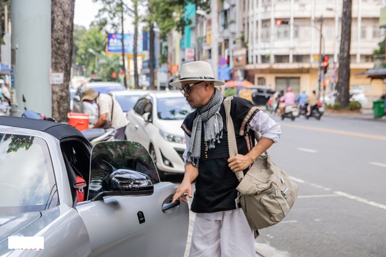 Dân tình 'lác mắt' trước độ chịu chi của ông Đặng Lê Nguyên Vũ nhân dịp ...
