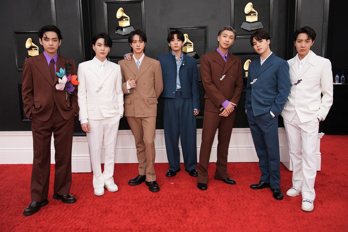 Bài hát 'Spring Day' của BTS vượt 400 triệu lượt stream trên Spotify