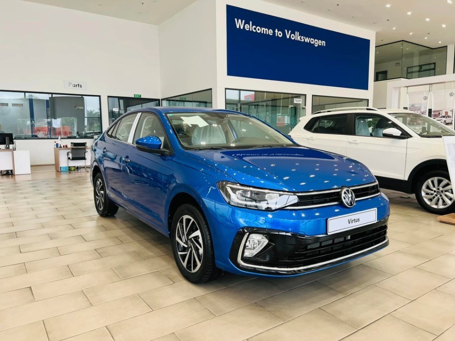 Tin xe trưa 29/6: Đối thủ trên cơ Hyundai Accent và Honda City mạnh tay ...