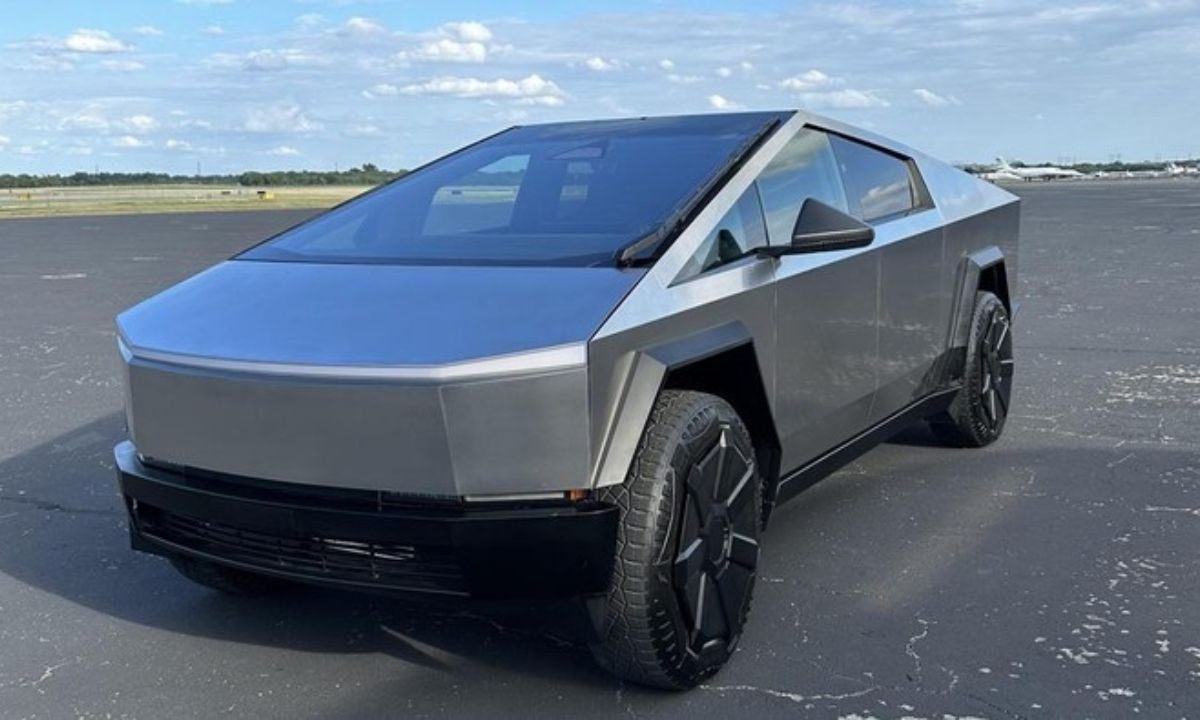 Tesla Cybertruck - Mẫu xe bán tải chống đạn có thiết kế kỳ dị thu về 1 ...