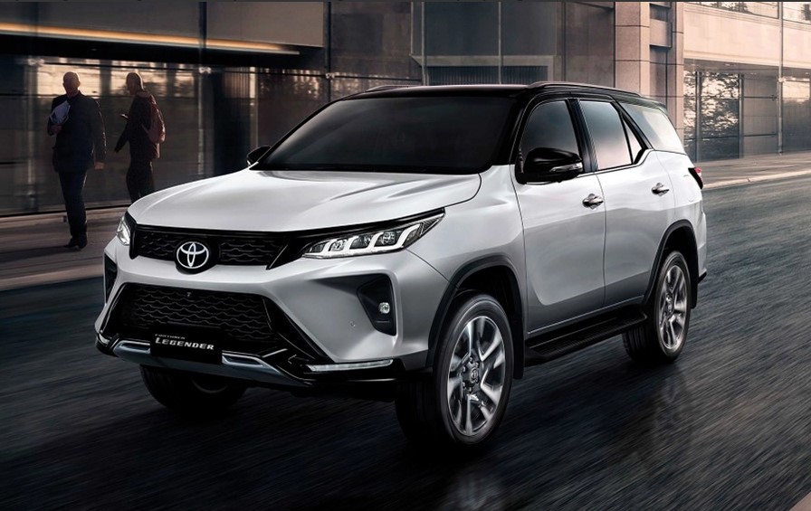 Toyota Fortuner 2023 chính thức trình làng với những nâng cấp chất ...