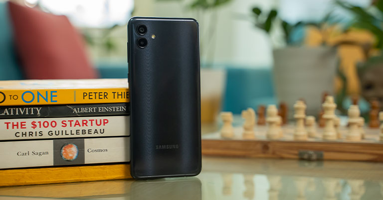 Giá Galaxy A04 giảm sát 2 triệu, vua Android giá rẻ áp đảo Nokia C32 ...