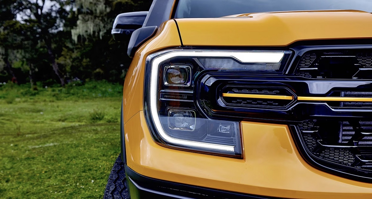 ‘Vua bán tải’ Ford Ranger 2024 ra mắt với thiết kế cực lạ: Nội thất như ...