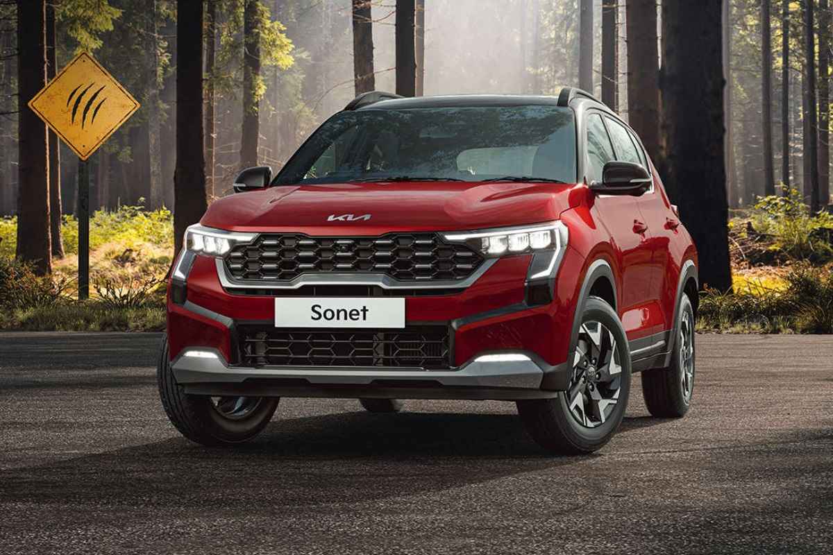 ‘Hyundai Grand i10 phiên bản SUV’ rơi vào 'thế bí’ vì Kia Sonet 2024 ra mắt với giá 224 triệu đồng