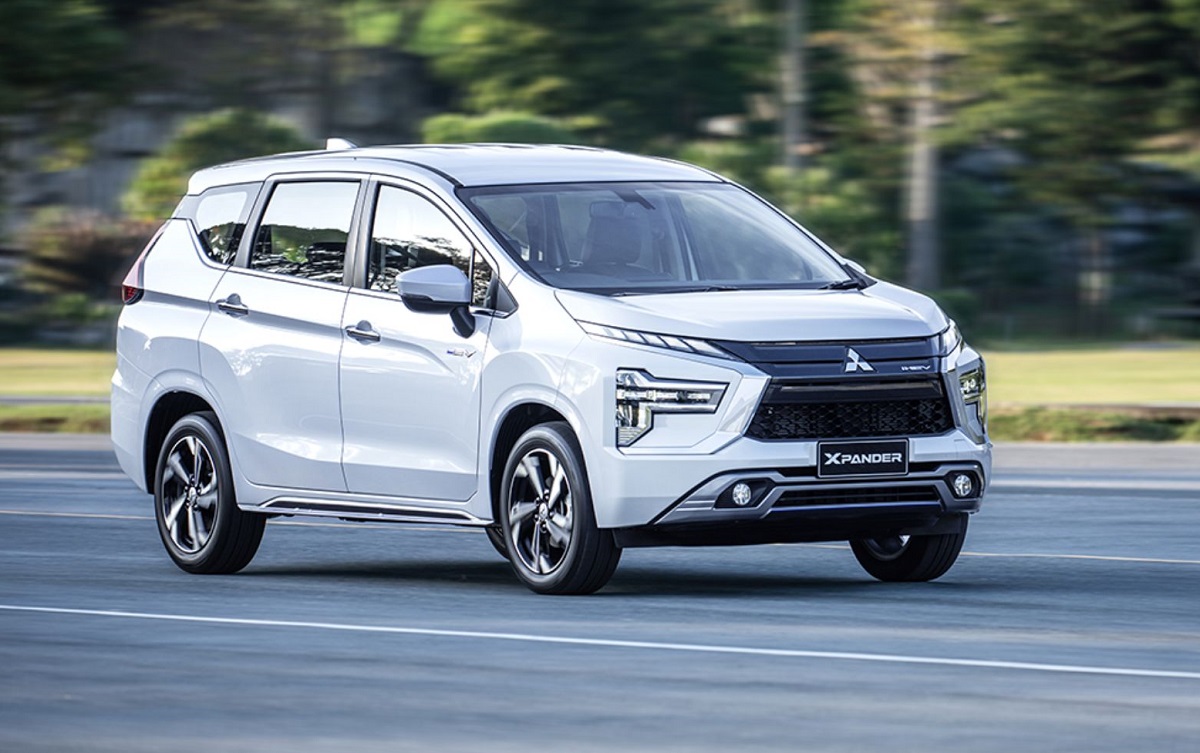 Mitsubishi Xpander 2024 rục rịch ra mắt: Giá rẻ hơn, trang bị hiện đại hơn?
