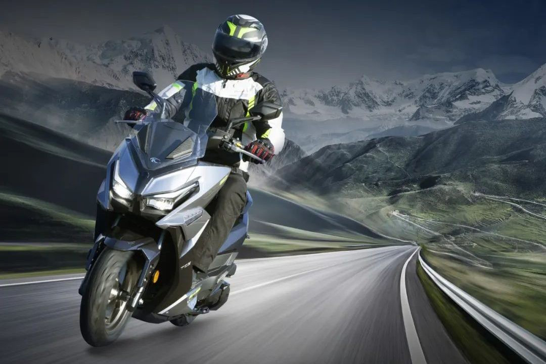 Tin xe 14/3: ‘Ông hoàng’ xe ga 150cc giá 54 triệu đồng ra mắt có ABS như Honda SH, đe nẹt Air Blade