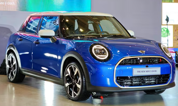 MINI Cooper 2025 ra mắt Việt Nam: Thiết kế mới lạ, màn hình tròn độc ...