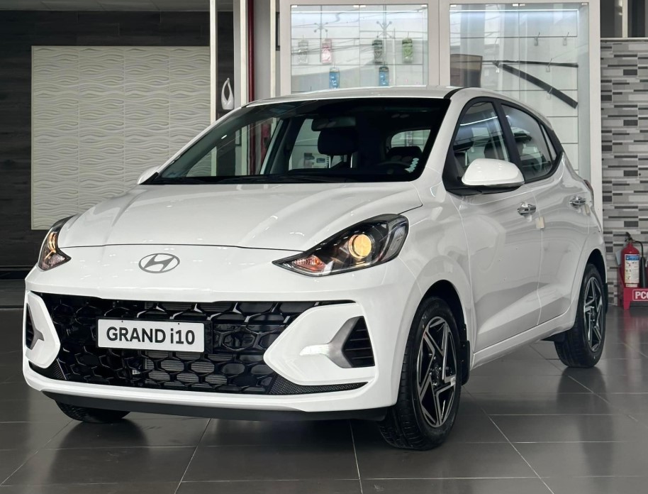 Giá lăn bánh Hyundai Grand i10 giữa tháng 9/2025 giảm sâu hiếm thấy, 'chơi tất tay' với Kia Morning