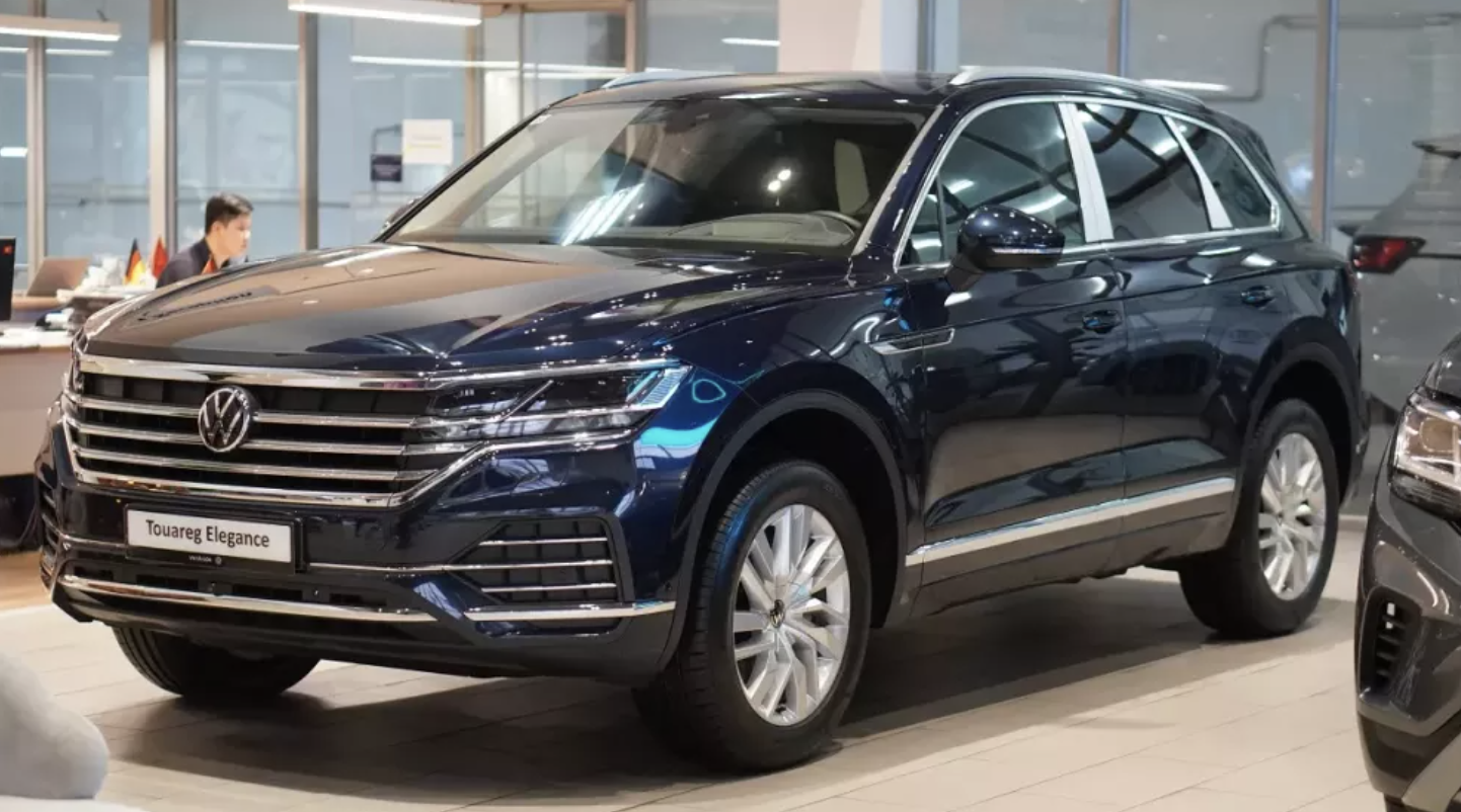 Volkswagen Touareg giảm giá sốc tới 330 triệu đồng: Thời điểm vàng để ...