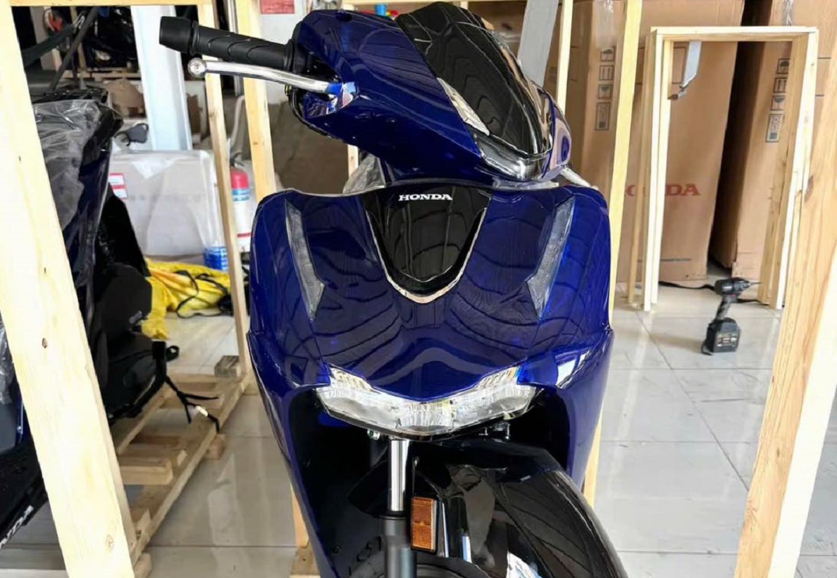 Tin xe máy 7/5: Honda SH 2026 bản màu đặc biệt chính thức ra mắt tại ...