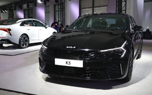 Cận cảnh ‘báo đen’ KIA K5 Black Fit 2024 vừa ra mắt: Thiết kế chất ngất ...